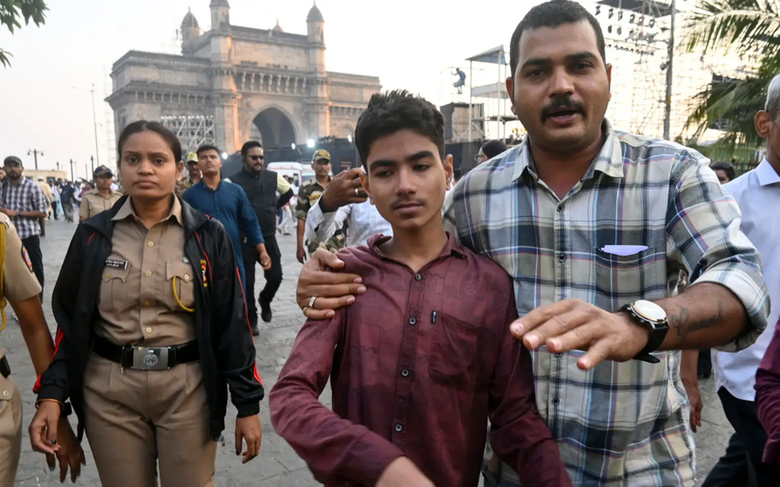 13 maut bot tentera India, feri berlanggar di Mumbai | FMT