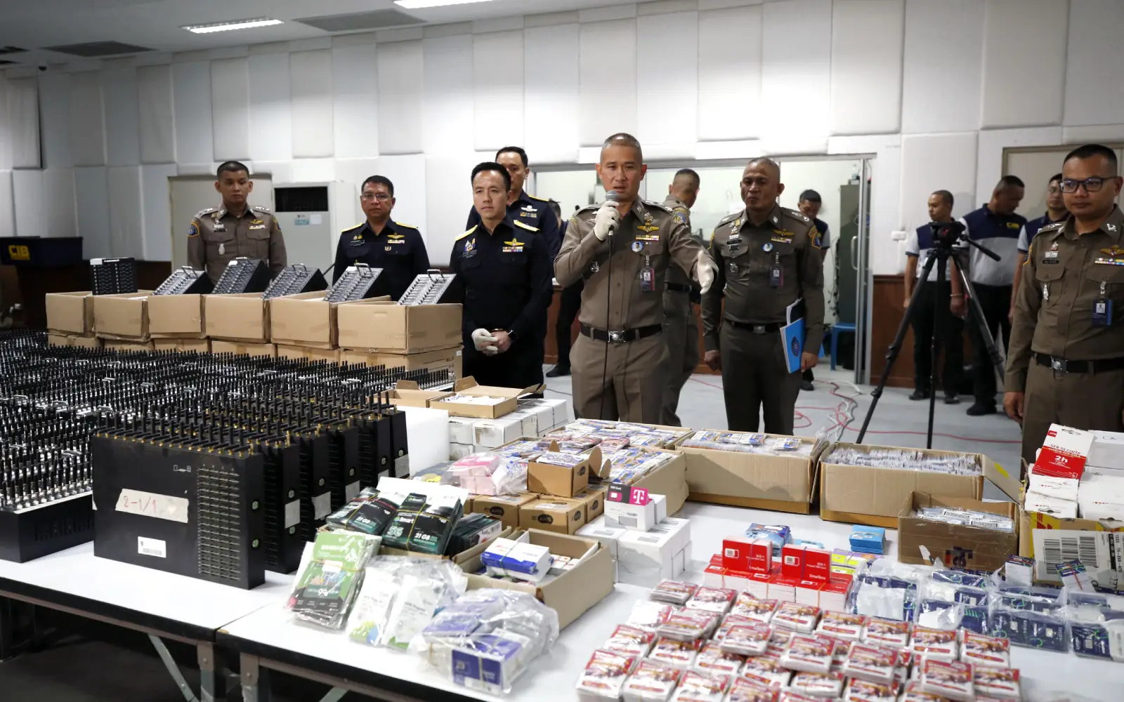 Chinese, Thai police capture major scam centre suspect | FMT