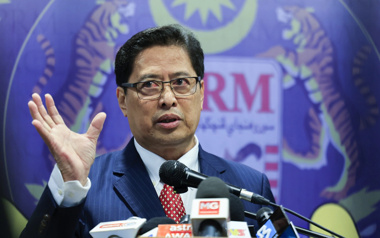 No decision on extending Azam’s contract yet, says Anwar | FMT