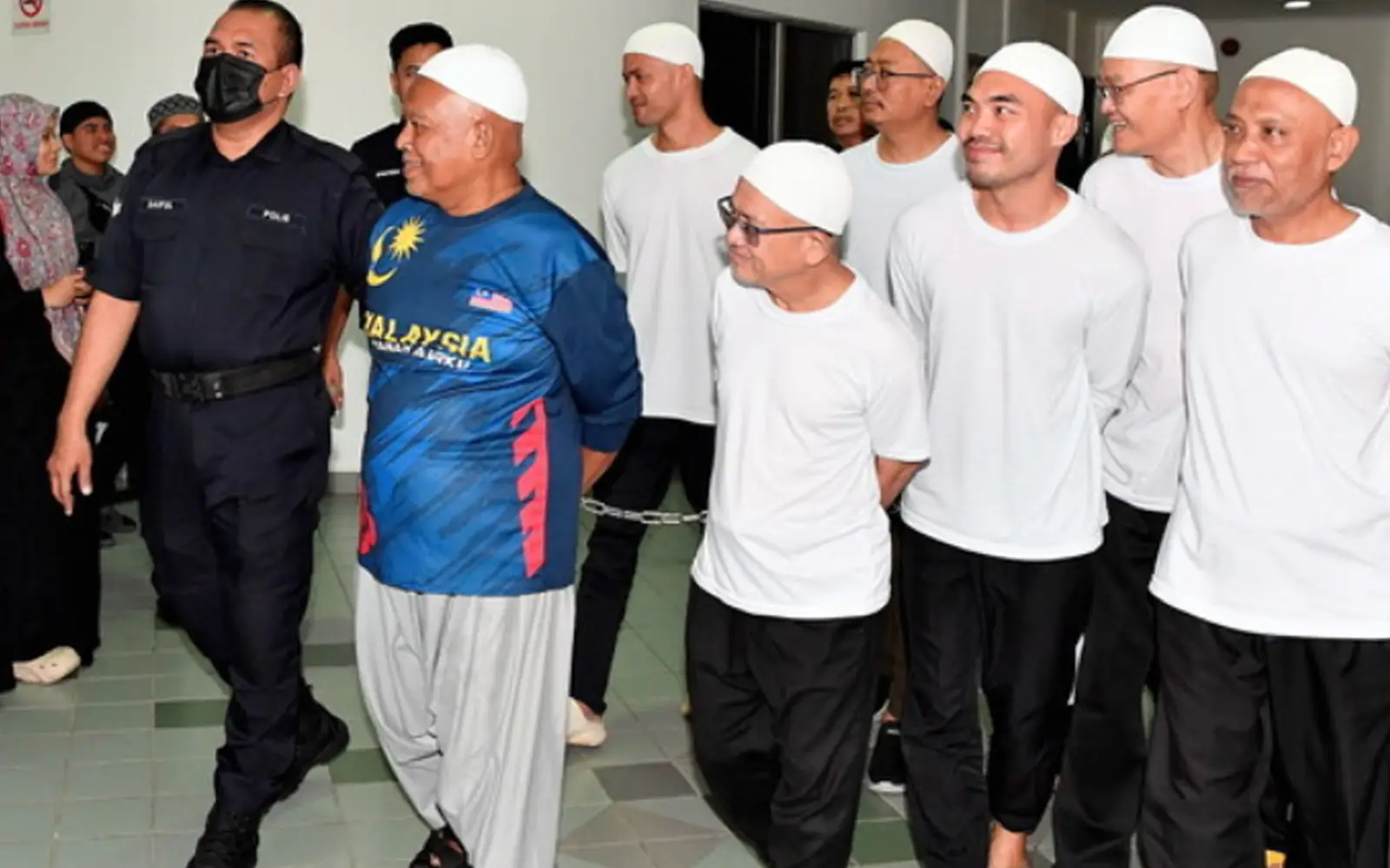 Ahli kumpulan jenayah terancang, CEO GISBH antara 22 mengaku tak salah ...