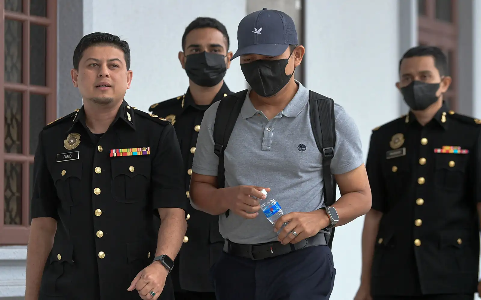 Ex-Istana staff charged with taking bribes, making false claims | FMT