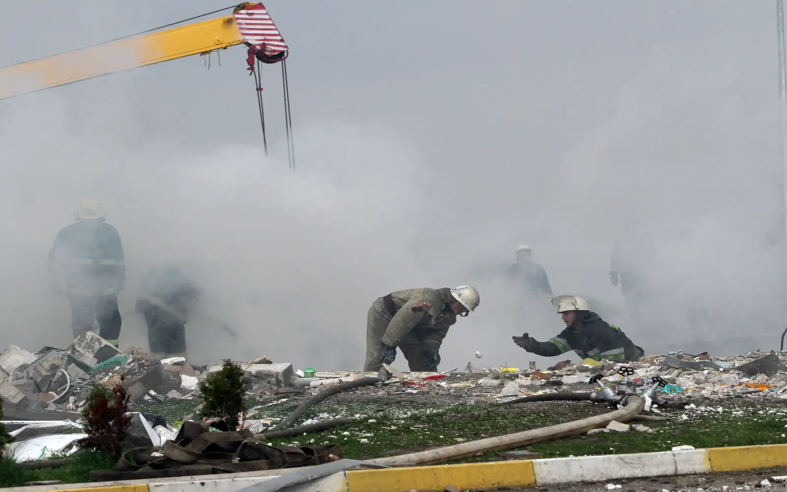 1 dead, 4 hurt in blast near Ukrainian military conscription office | FMT