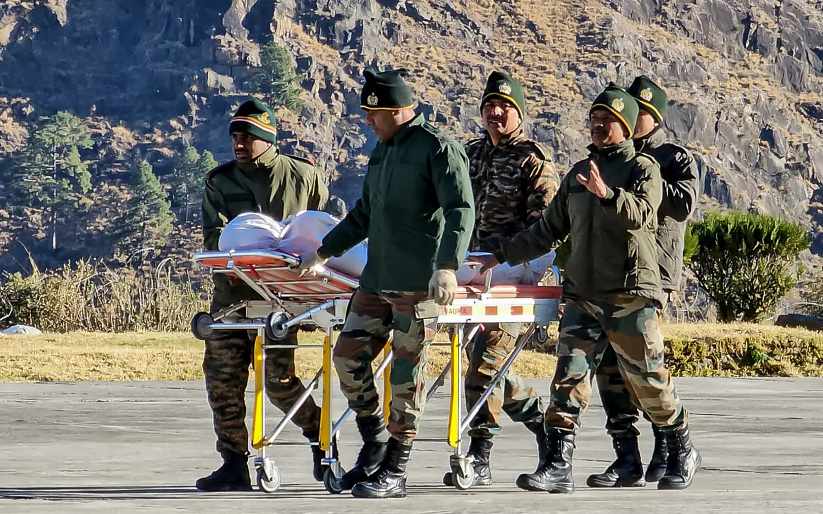 Seven dead in India avalanche as survivors recall rescue | FMT