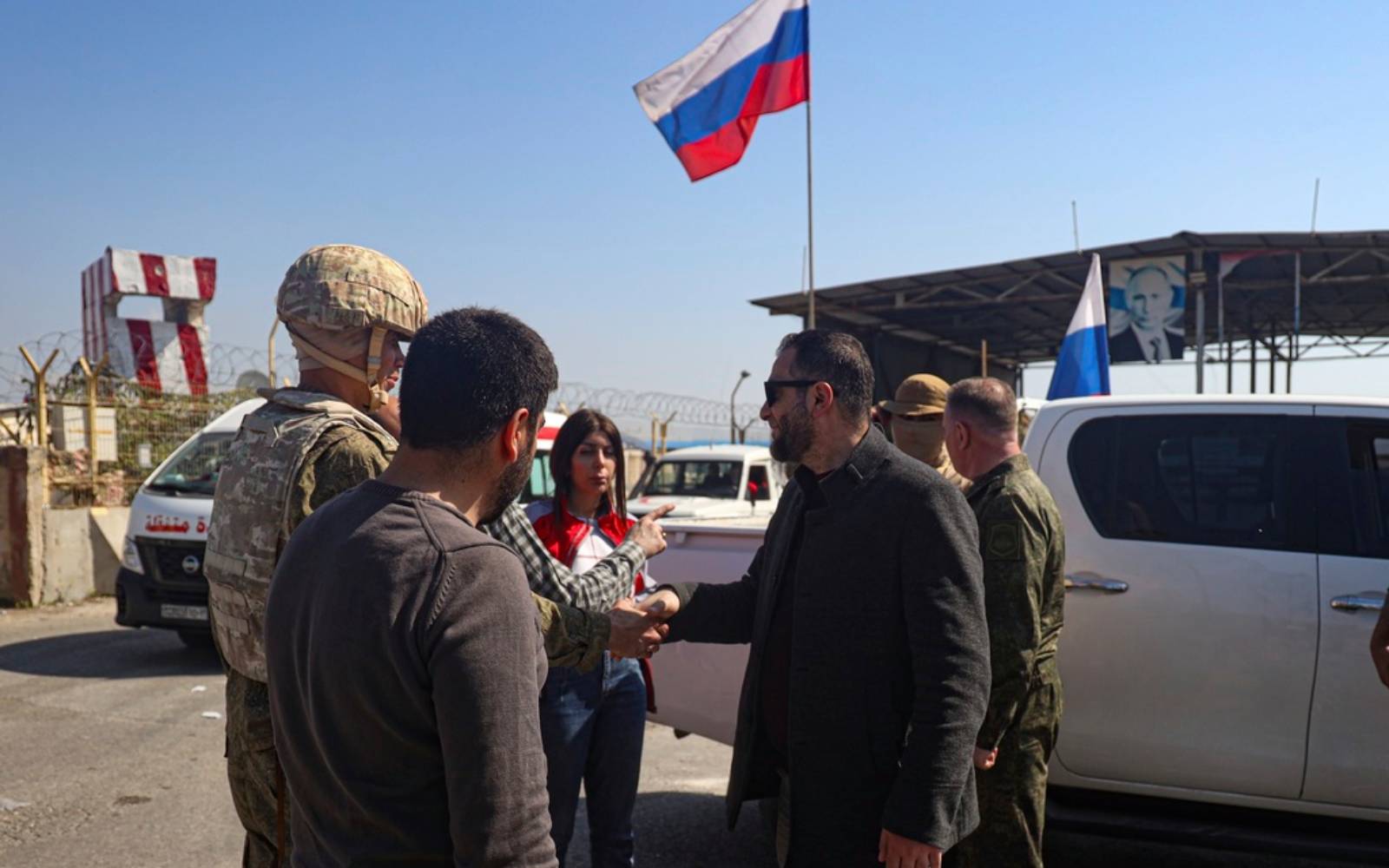 Thousands of Syria’s Alawites seek refuge in Russian air base | FMT
