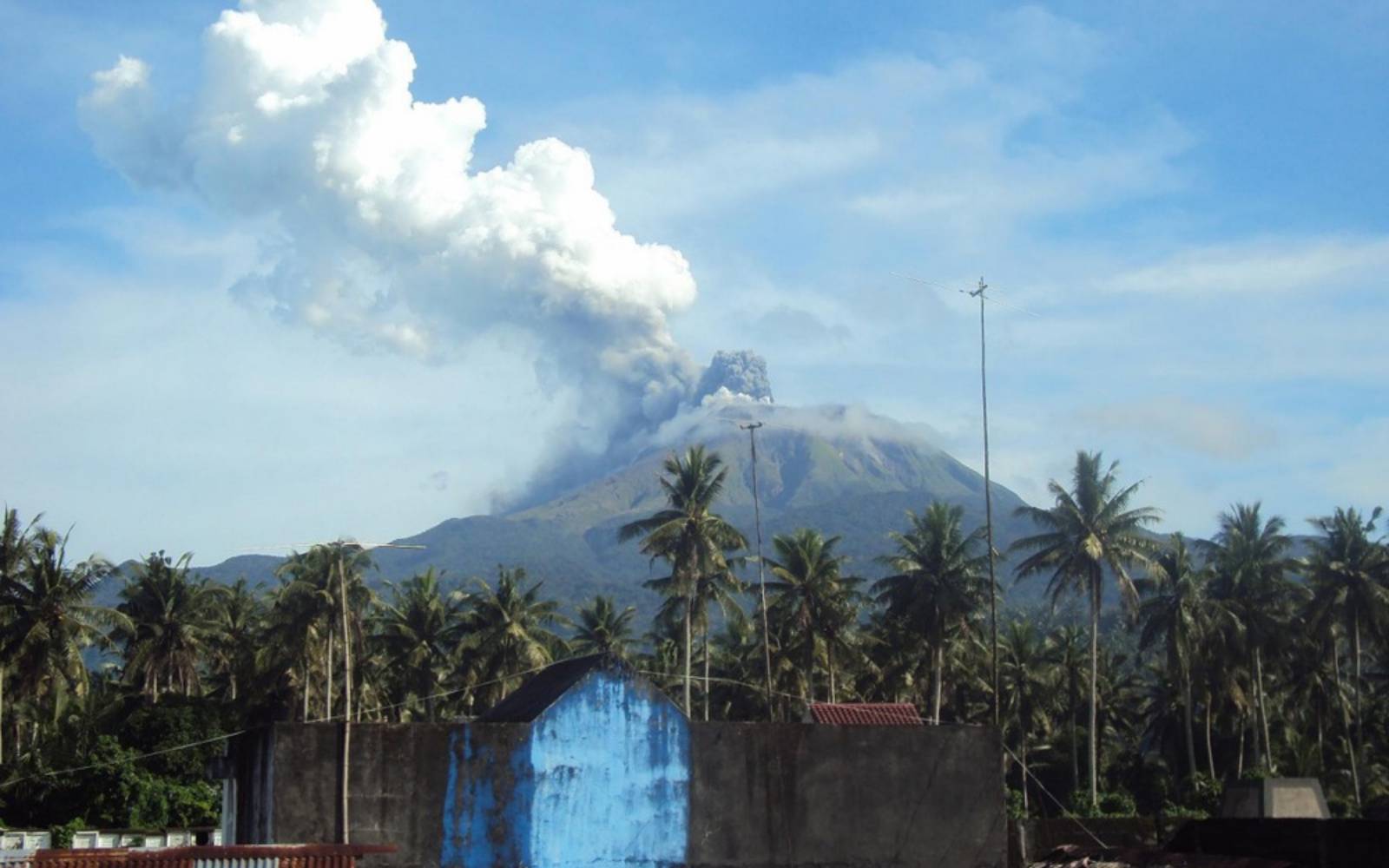 Philippines raises alert level at restive volcano after eruption | FMT