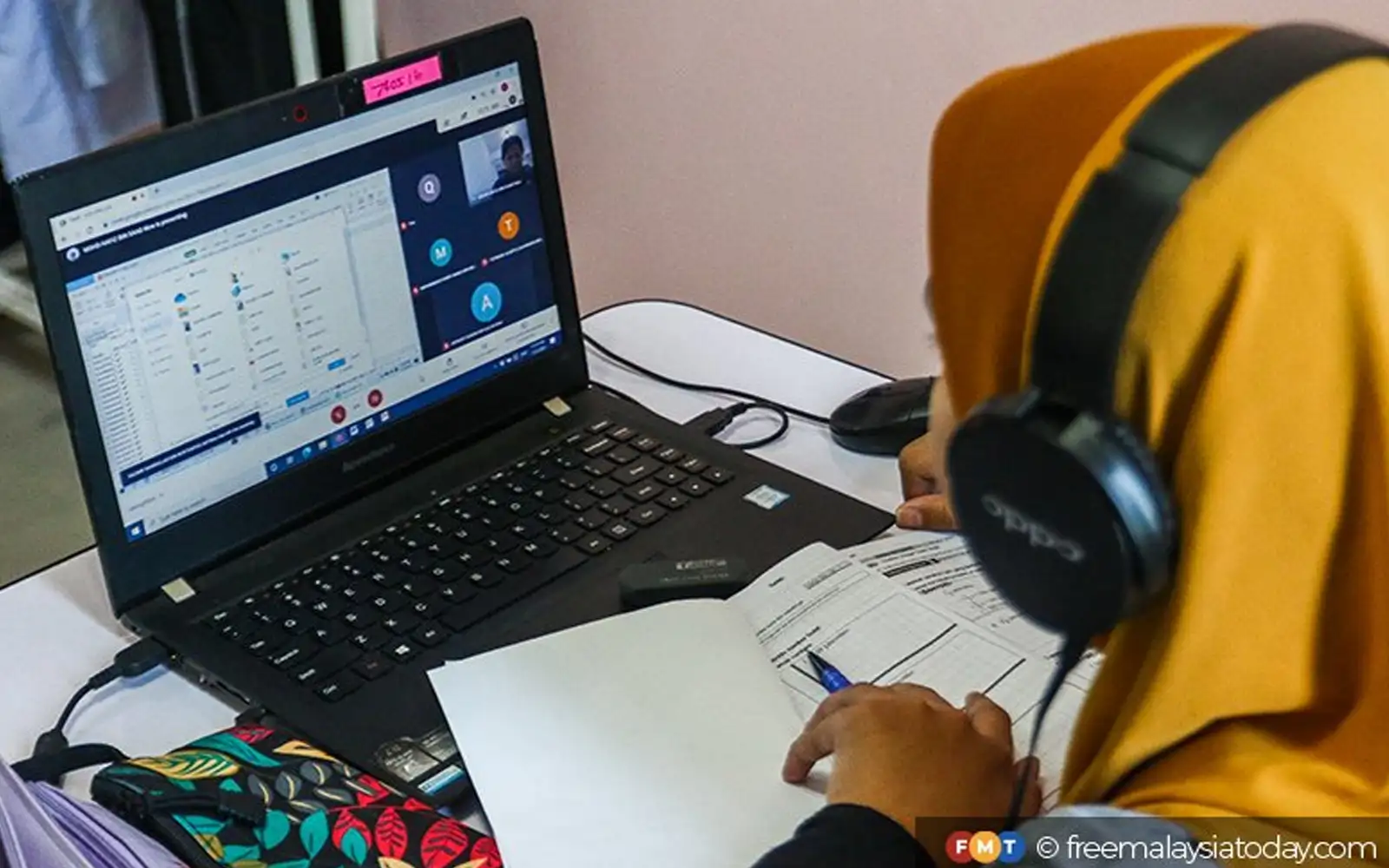 Education ministry identifying schools for online lessons during Asean ...