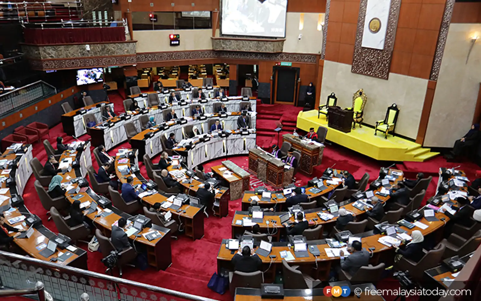 Table report on Putra Heights blaze in S’gor assembly, says Azmin | FMT