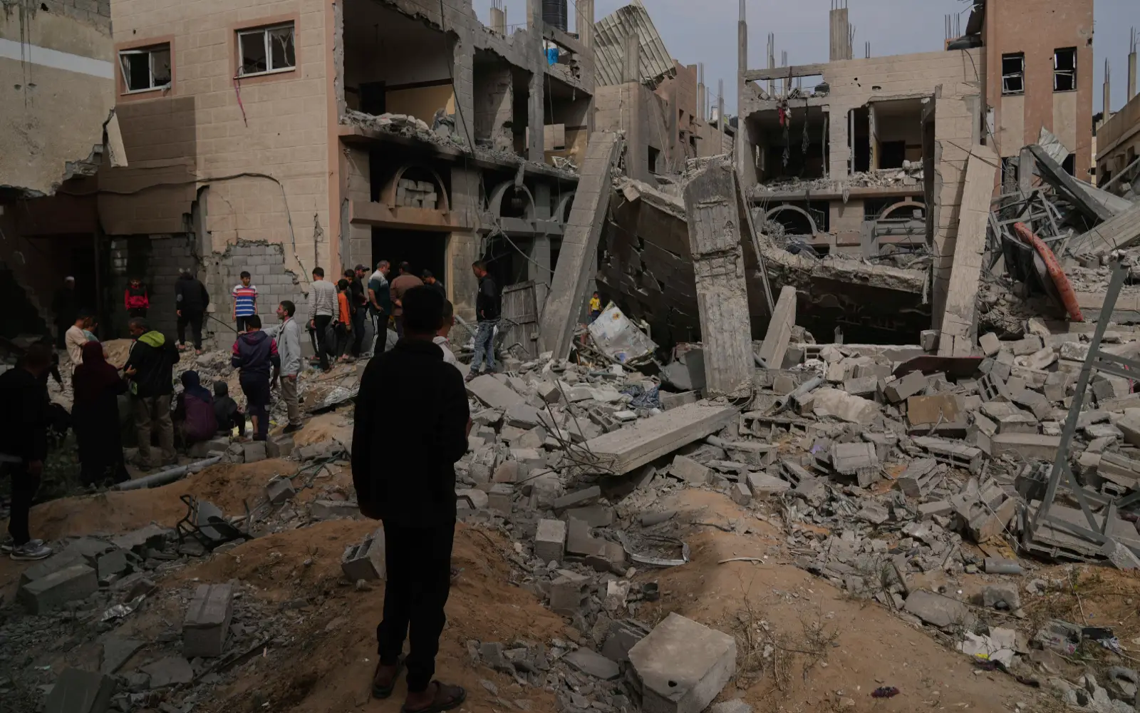 Israel launches one of its biggest waves of Gaza strikes | FMT