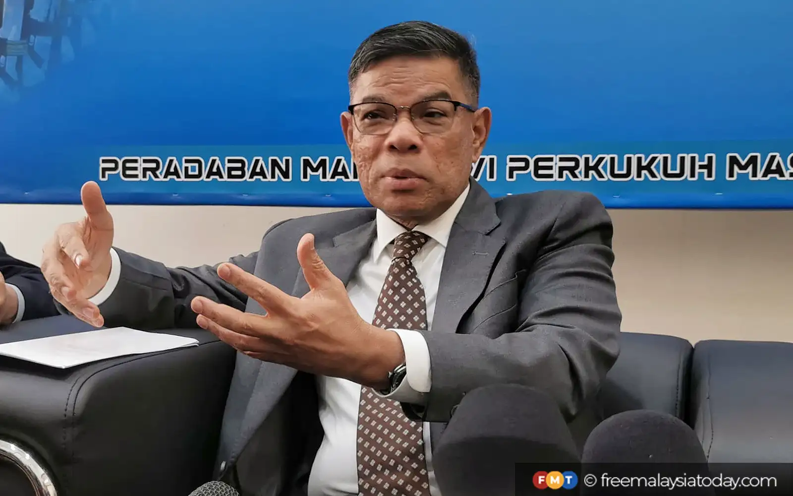 ‘Fokus pemilihan, jangan fikir hal lain’, Saifuddin beritahu Rafizi | FMT