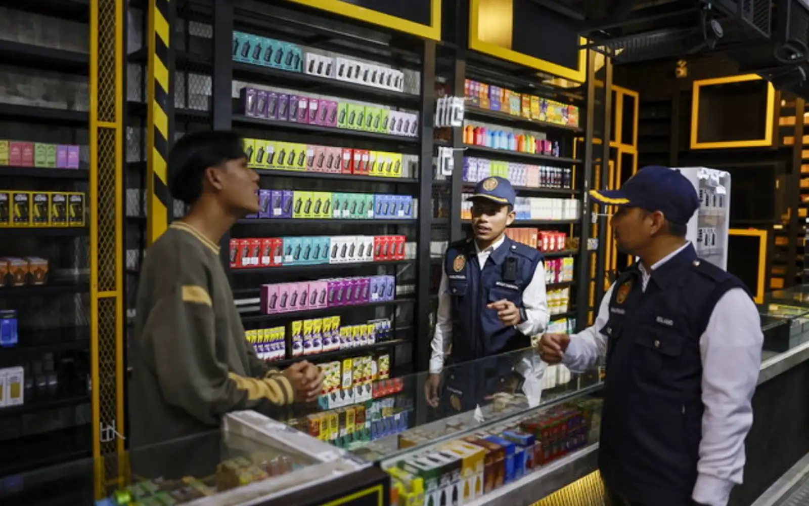 43,000 notices issued over offences under prohibition on advertising smoking products | FMT