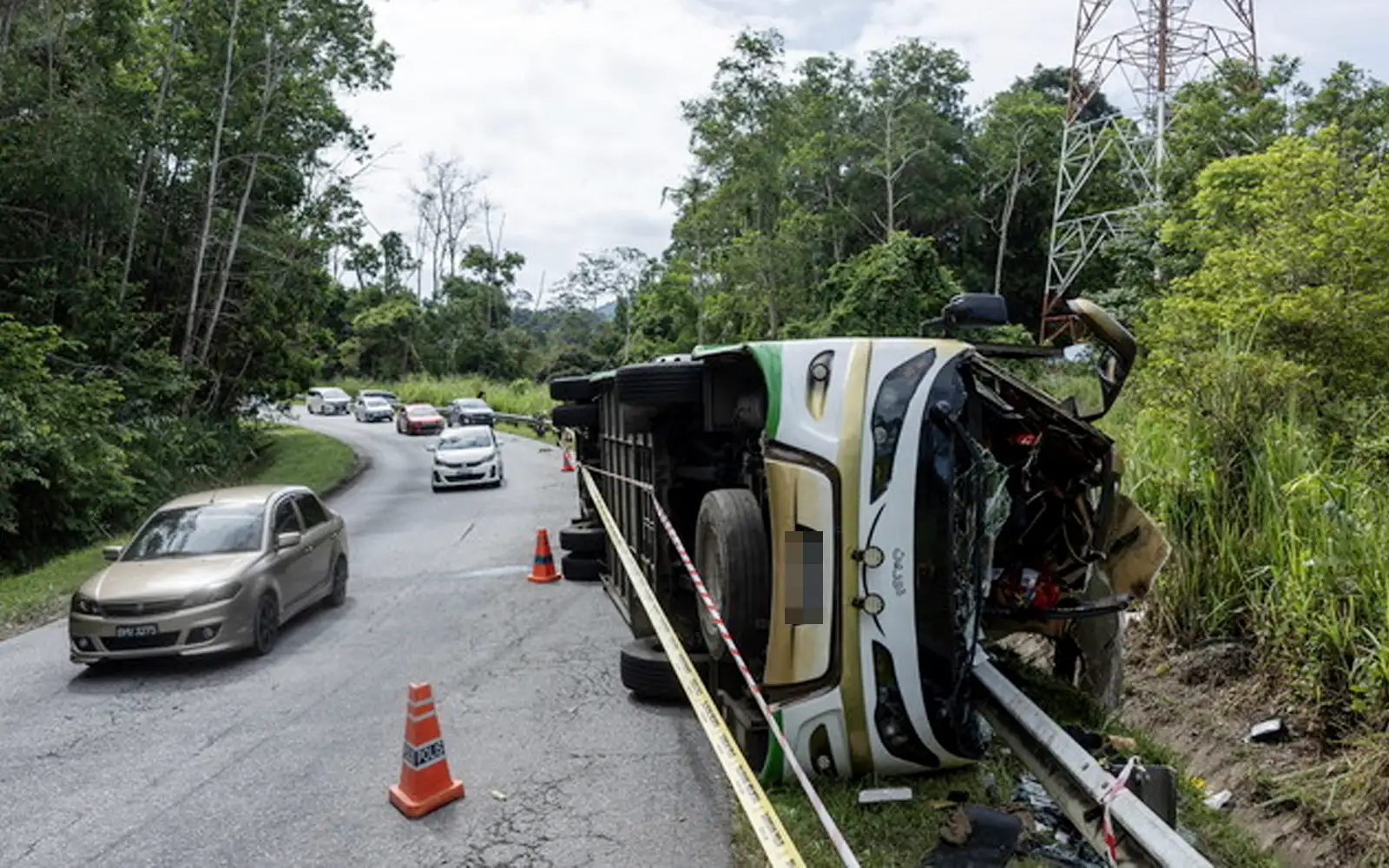Bus in Gerik crash newly serviced, had no issues, says firm | FMT