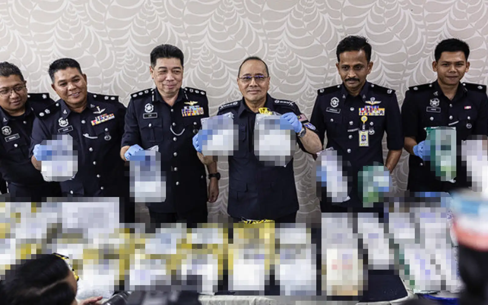 Polis rampas dadah lebih RM4 juta ditinggal dalam SUV | FMT